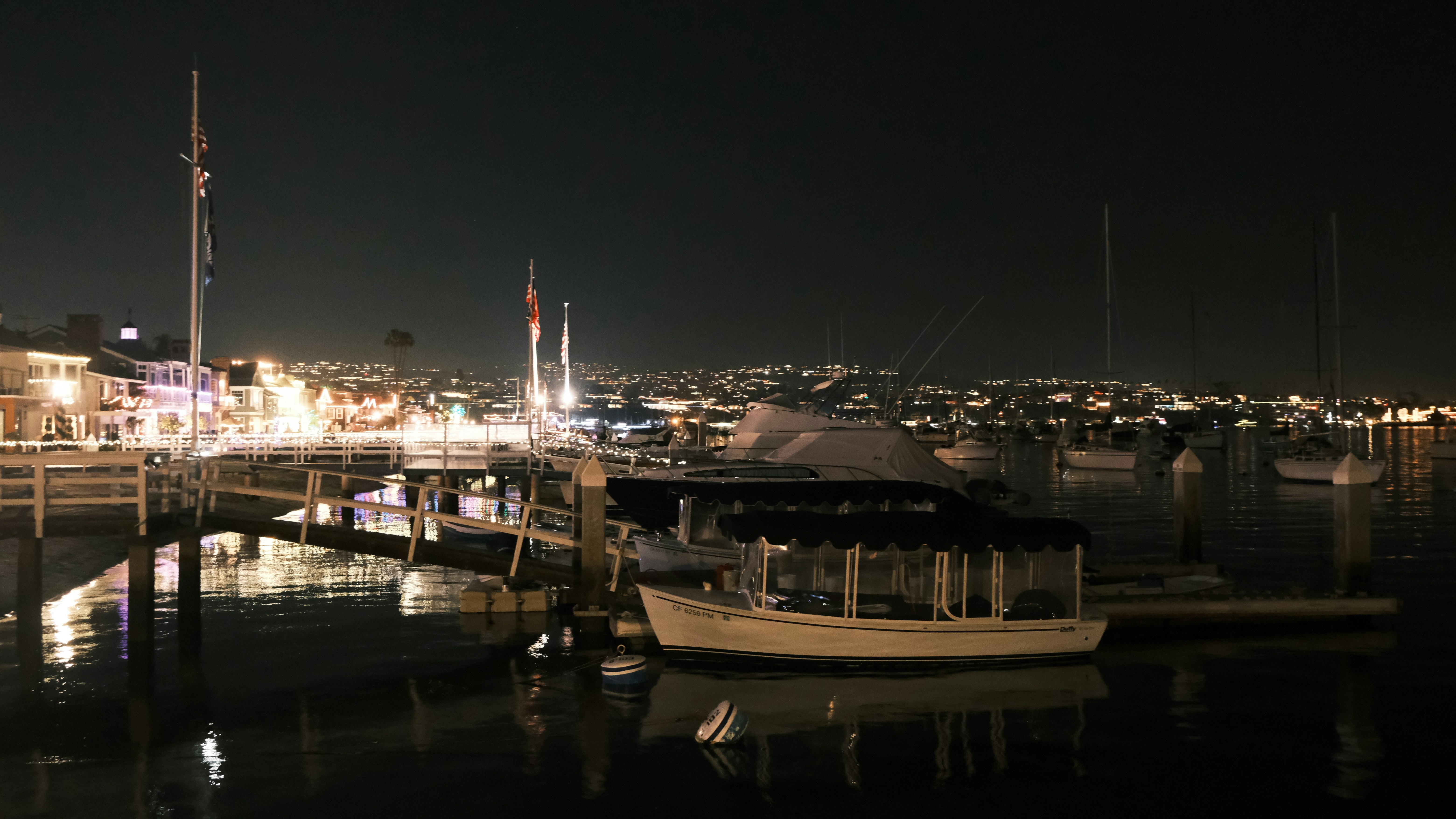 Hotel Near Balboa Island | Little Inn By Bay